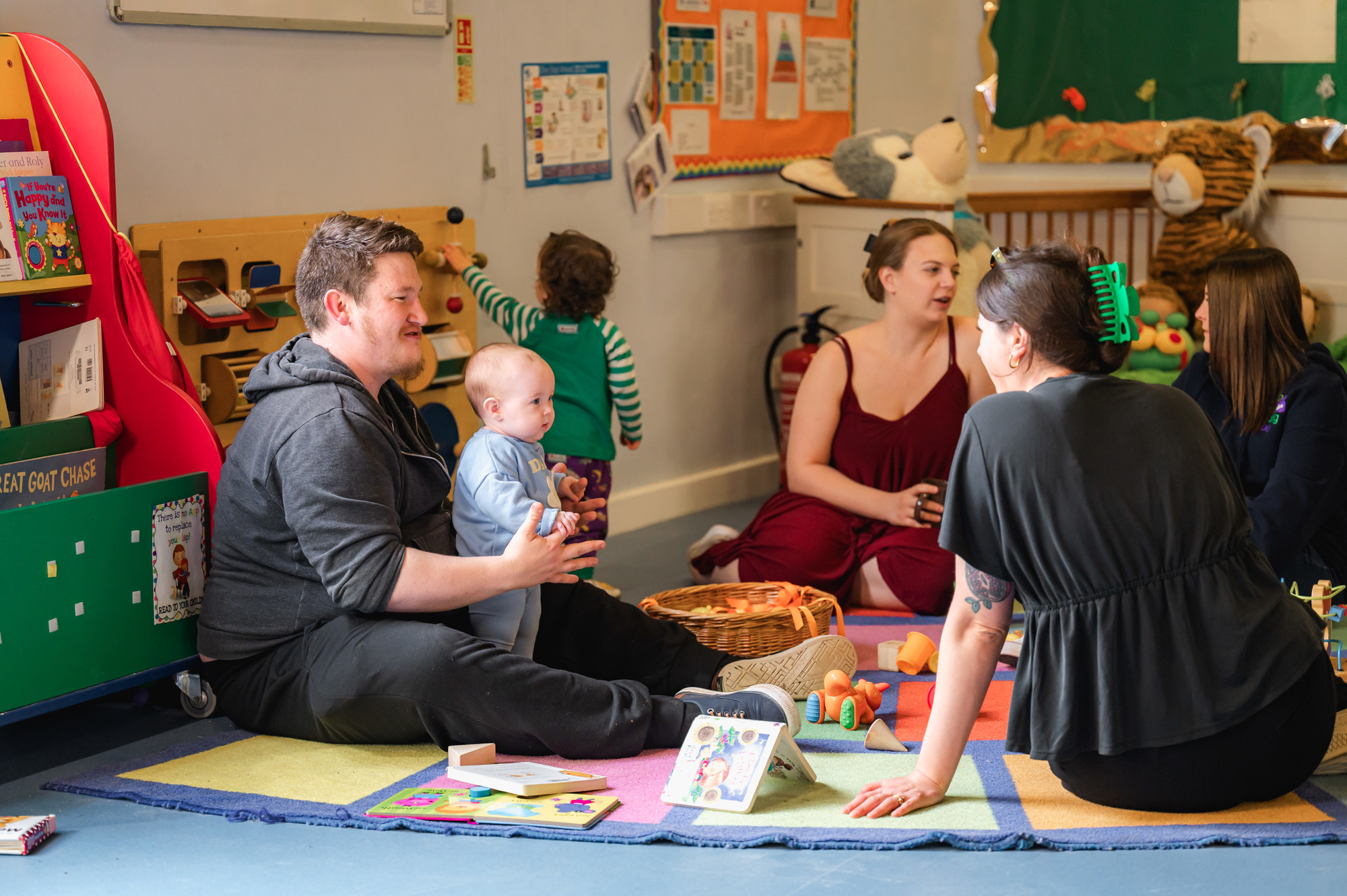 Infant feeding peer support | About us | NCT