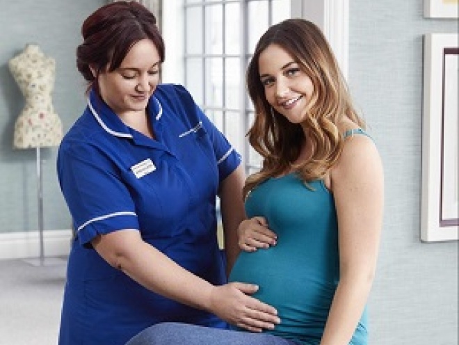 What does a midwife do and other FAQs | Pregnancy articles & support | NCT