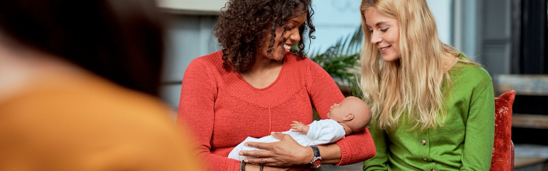 NCT Antenatal courses | Find a local antenatal class | NCT